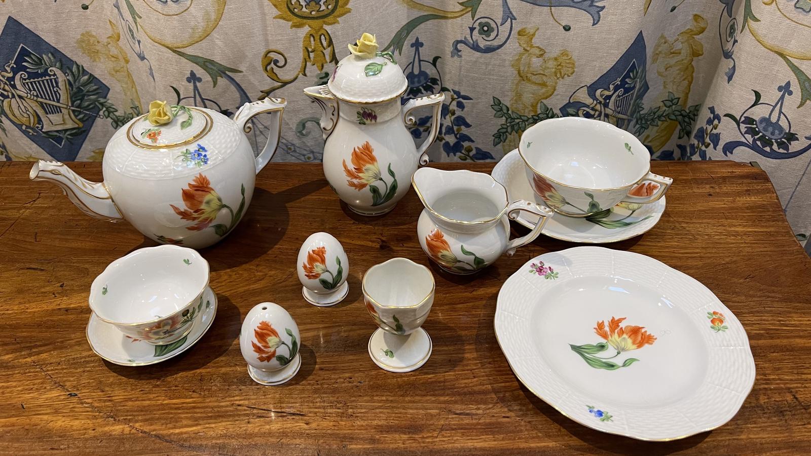 Herend Tea / Coffee Set - 11030 / LA422137