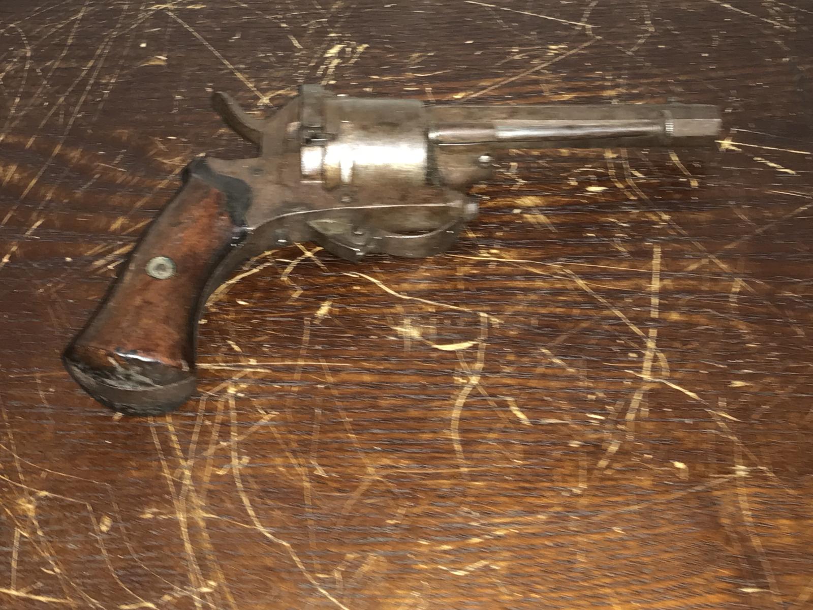 Pin Fire Revolver 1860s - BBC1 / LA475809