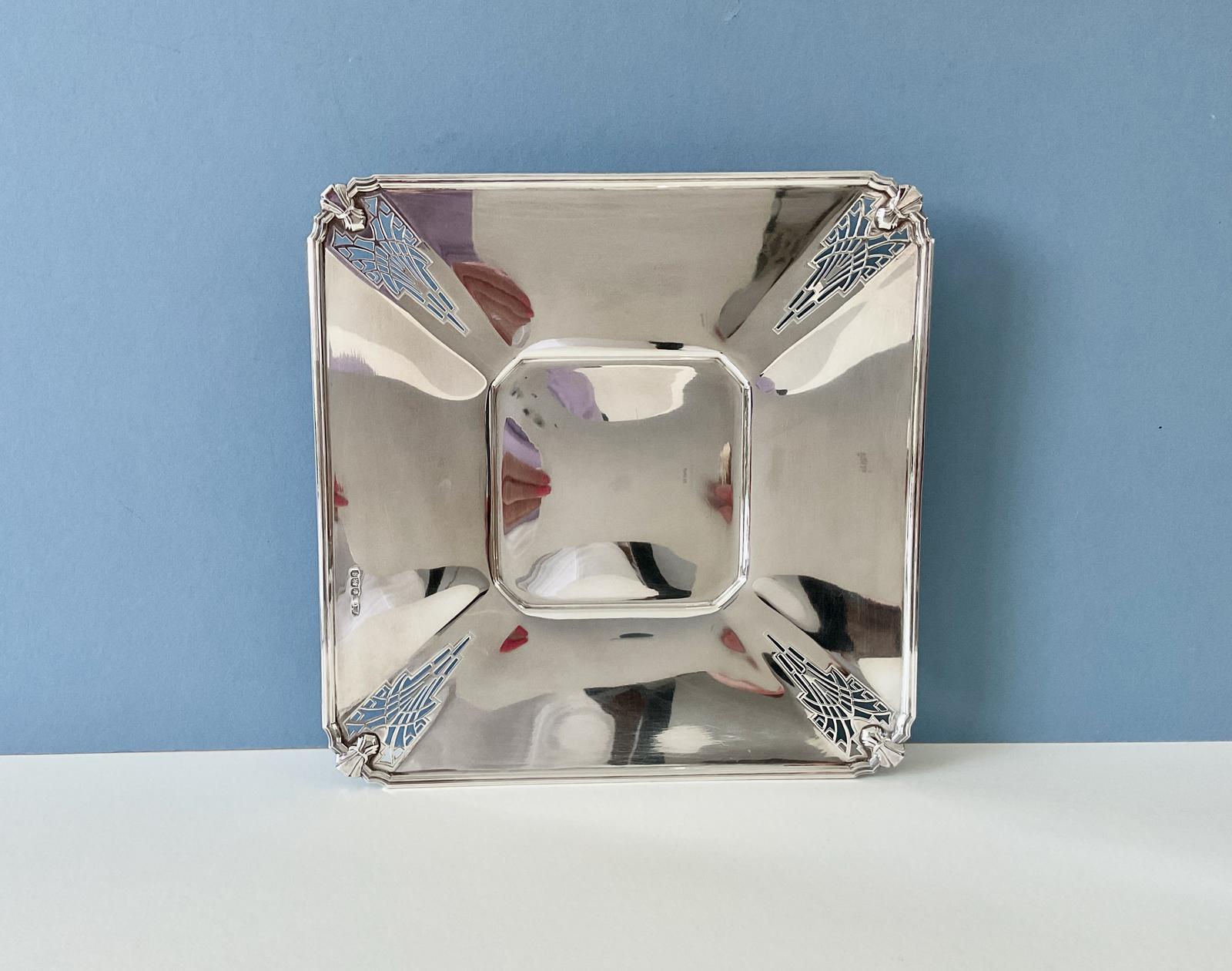 Solid Silver Art Deco Cake Stand - C804 / LA532656