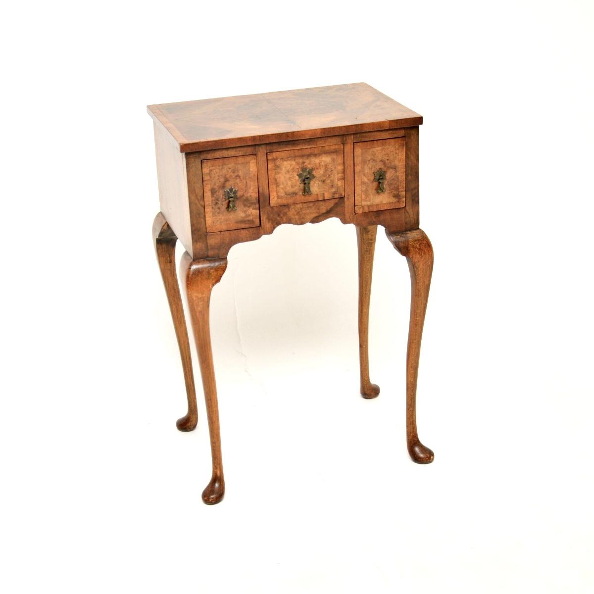 Antique Burr Walnut Console / Side Table - 11875 / LA560575
