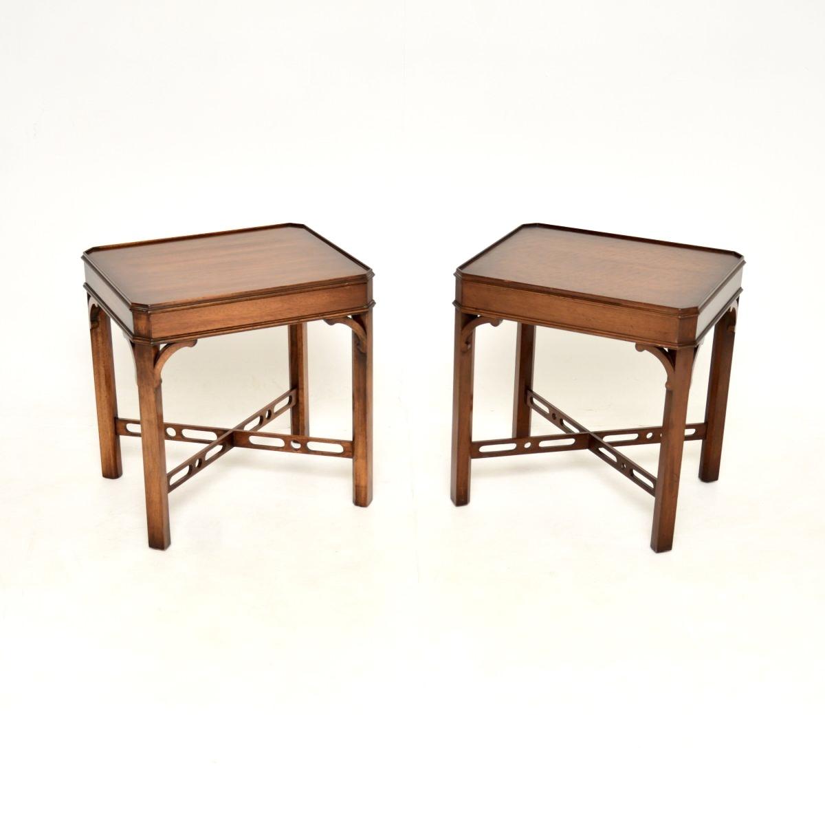 Pair of Antique Mahogany Side Tables - 11865 / LA560398
