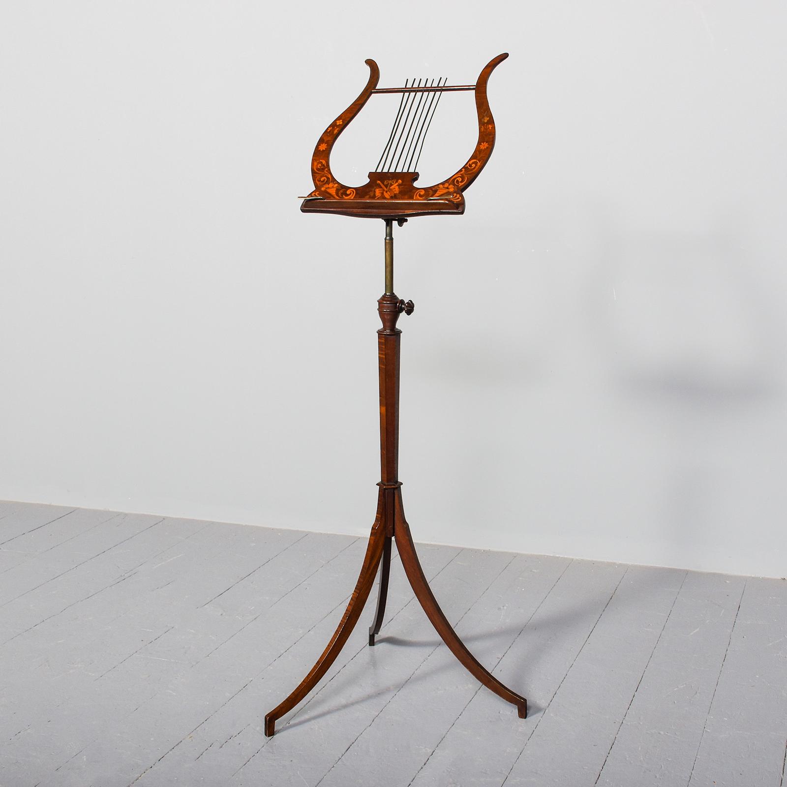 Lyre-shaped Inlaid Music Stand - 35041 / LA560642