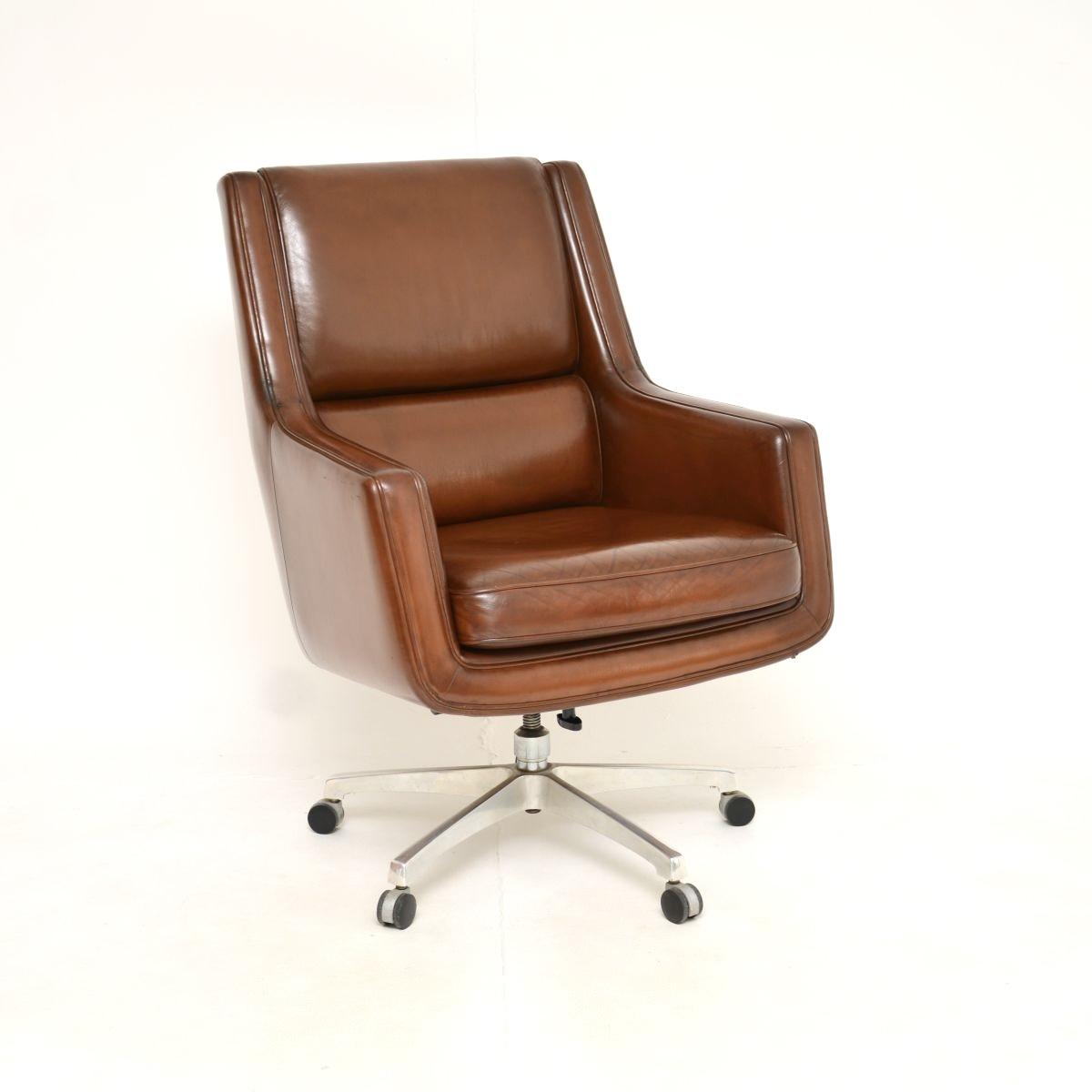 Danish Vintage Leather Swivel Desk Chair - 11789 / LA559300