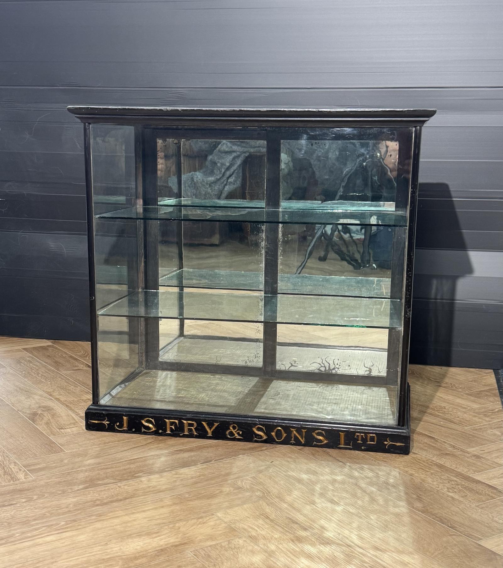 Original J.S. Fry & Sons Ltd Display Cabinet - Cabinet / LA517936