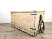 Antique Vintage Chests & Storage Trunks for Sale | LoveAntiques.com